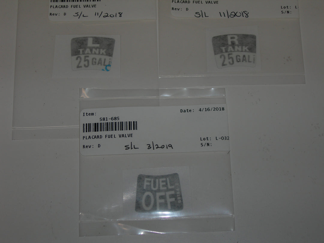 AirWard Piper PA28 Fuel Tank Selector Placards - Kit A – AirWard, Inc