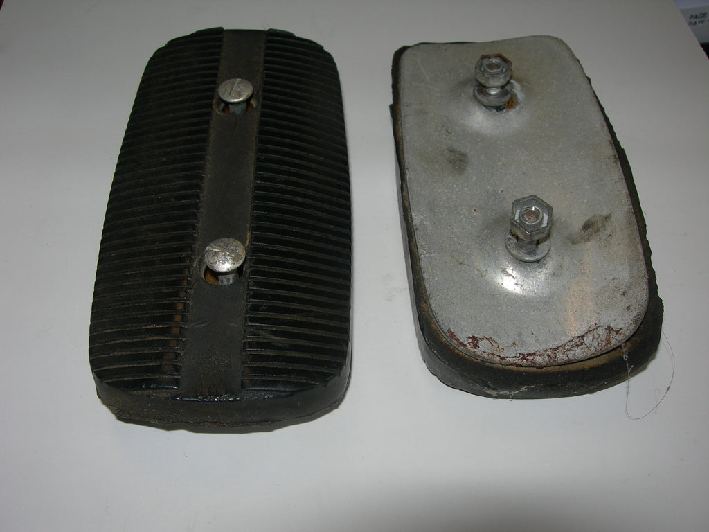 Pad Assembly, Rudder Control - w/ Backing Plate - Piper – AirWard, Inc